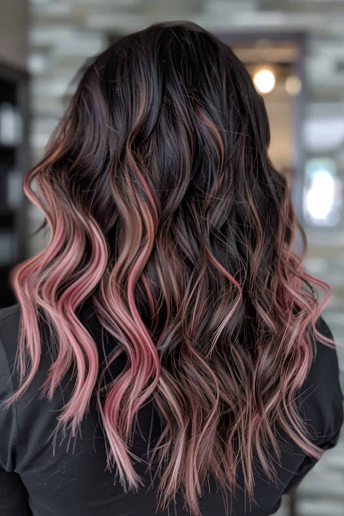 30 Rose Gold Hair Ideas to Try in 2024