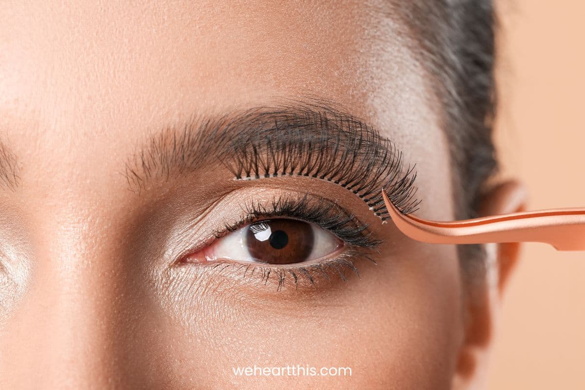 10 Best Fake Eyelashes For Beginners We Totally Recommend!