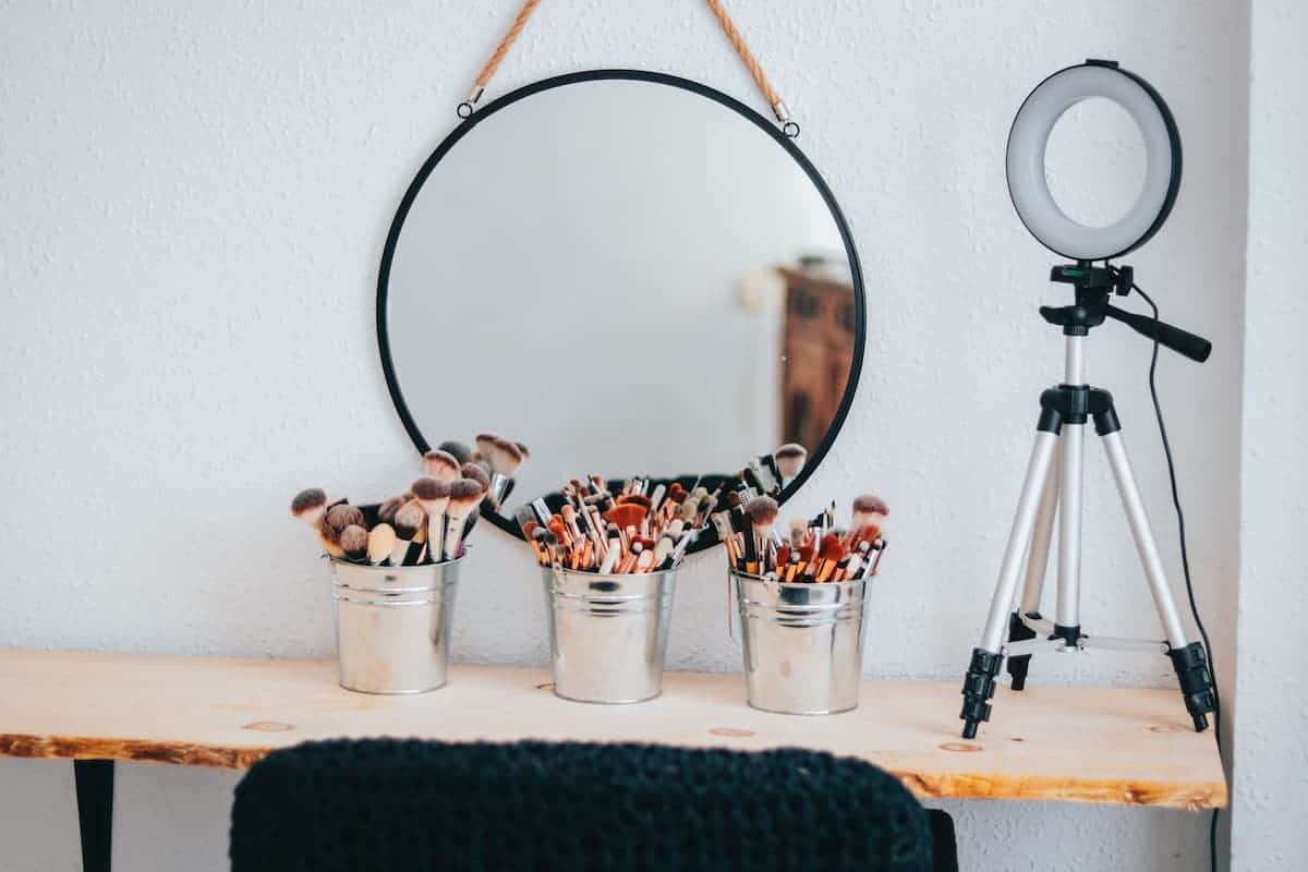 10 Top Ring Lights for Makeup That Are Worth the Investment