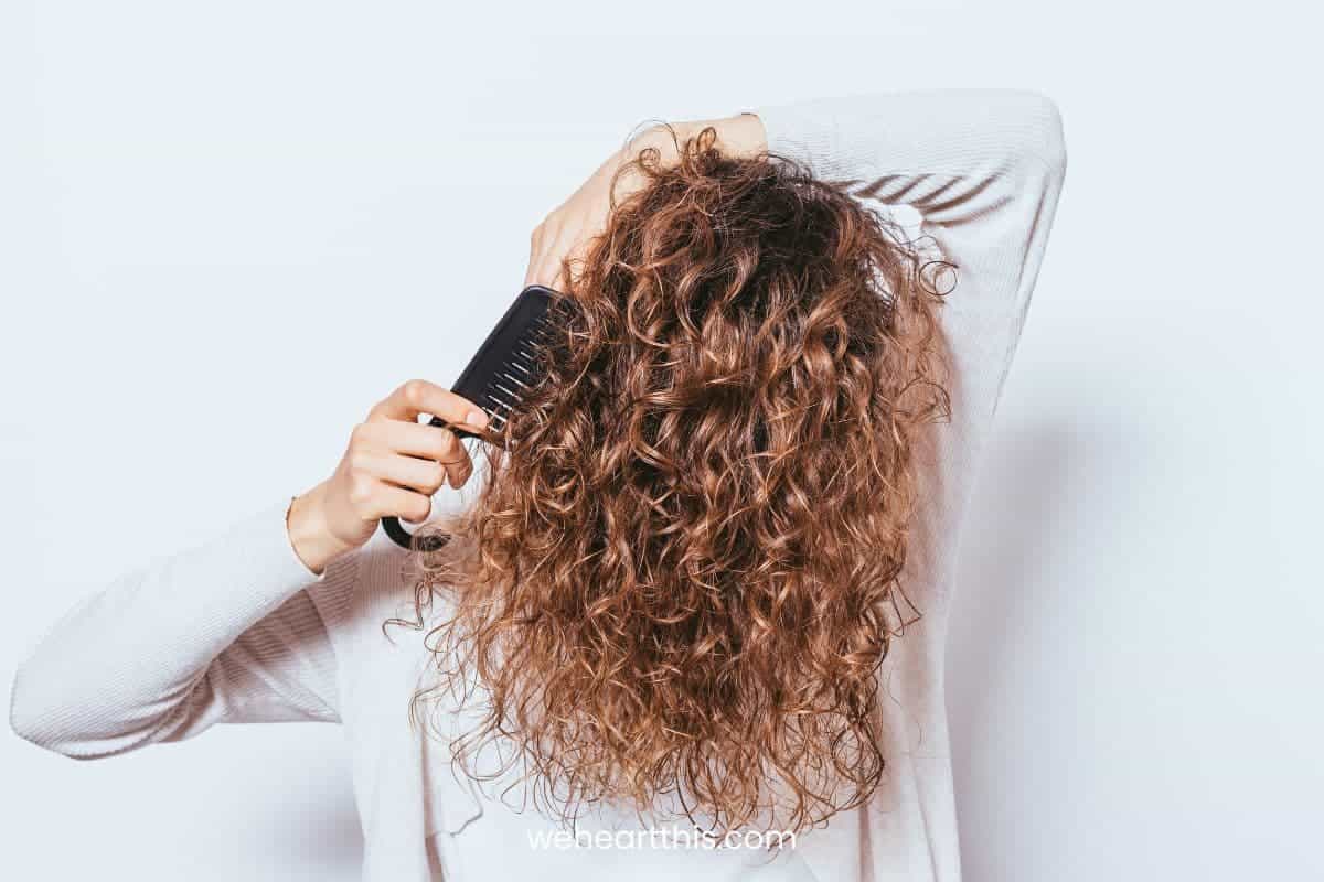6 Signs of High Porosity Hair + 8 Hair Care Tips