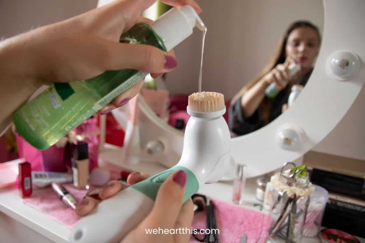 Toner vs Cleanser: Do You Need to Add Both in Your Skincare?