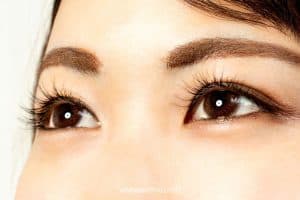 What Are Wispy Eyelash Extensions? The Ultimate Guide