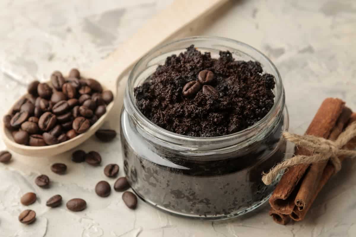 8 Benefits Of Coffee Scrubs + DIY Coffee Scrub Recipes!