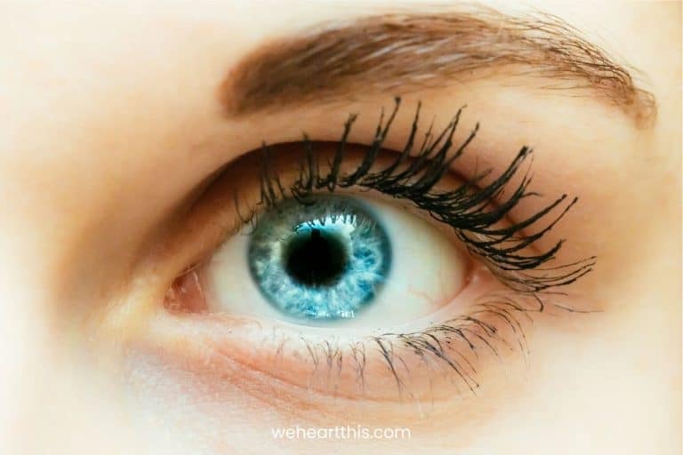 Bright (Clear) Spring Color Palette: Makeup, Hair, and Fashion Guide