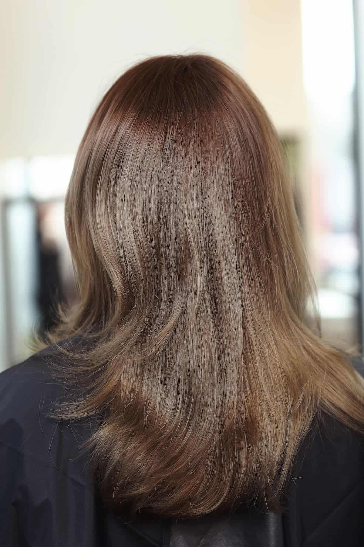 8 Hazelnut Hair Colors You Should Try + Top Hazelnut Hair Dyes