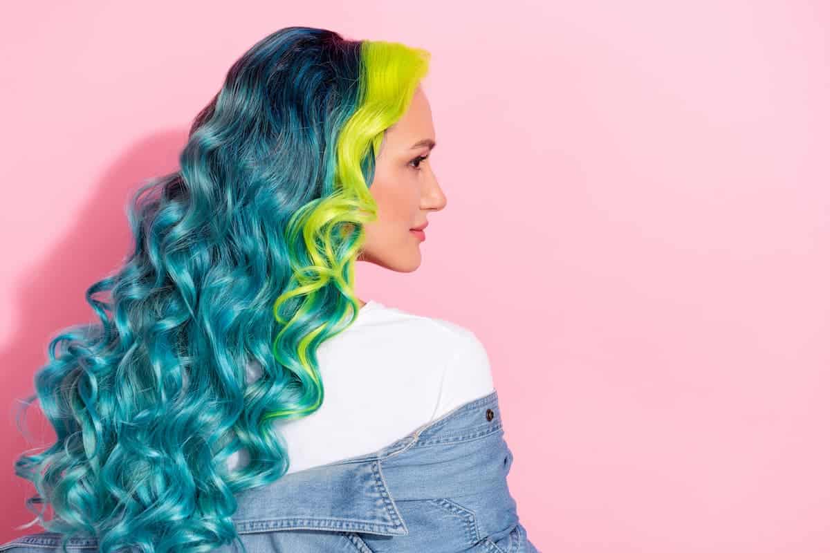 21 Top Unnatural Hair Colors For Every Skin Tone