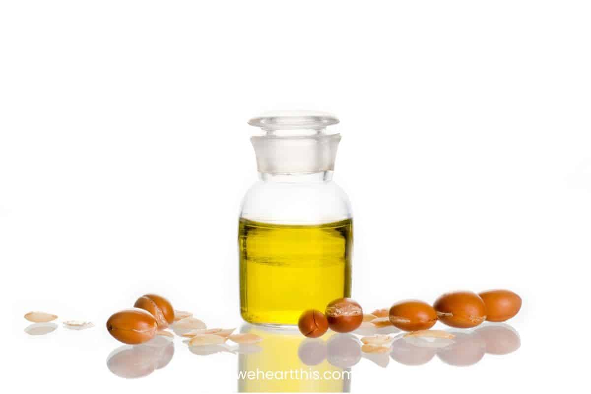 10 Lightweight Hair Oils for Your Hair Type