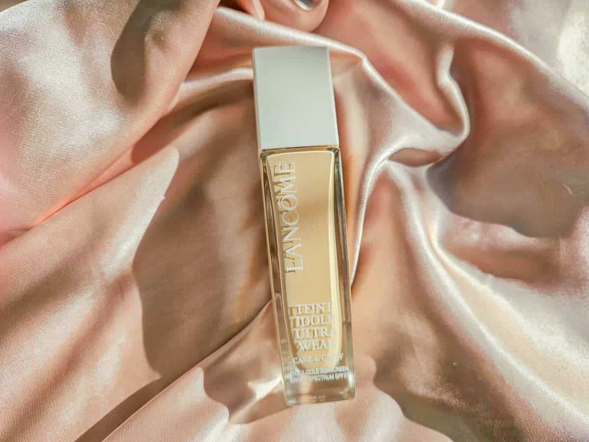 15 Top Silicone-Based Foundations For Different Skin Types