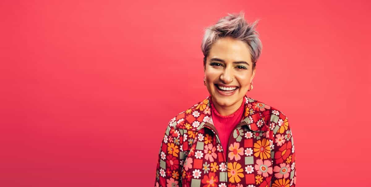 18 Flattering Hairstyles for Pear-Shaped Faces