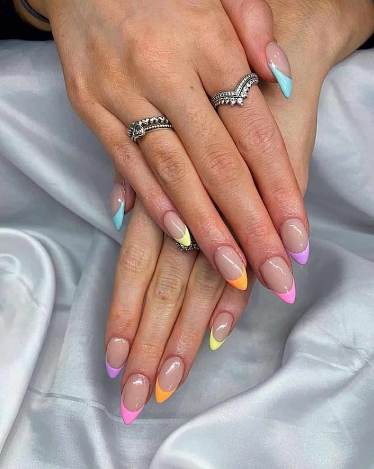 45 Vibrant Spring Acrylic Nails To Elevate Your Spring Style!
