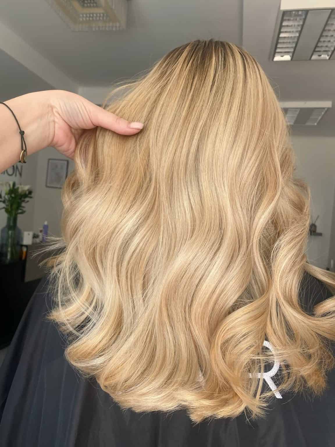 25 Blonde Hair with Lowlights Examples For Gorgeous Dimension