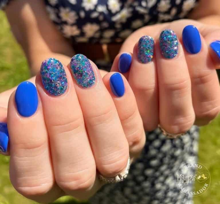 55 Dazzling Blue Nails with Glitter for Your Next Manicure