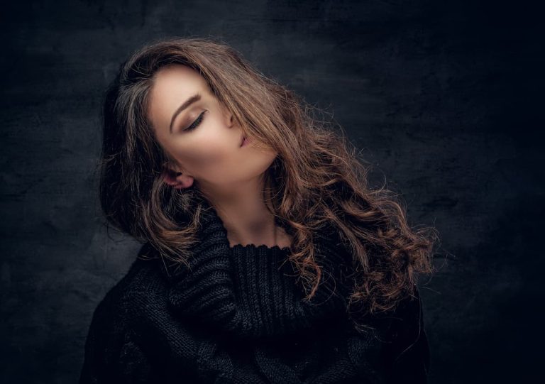 8 Hazelnut Hair Colors You Should Try + Top Hazelnut Hair Dyes