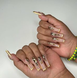 50 Stunning Gold French Tips for an Elegant and Glamorous Look