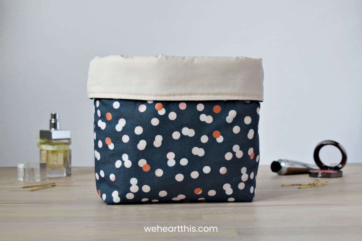 How To Fix a Broken Eyeshadow Palette: 3 Effective Ways