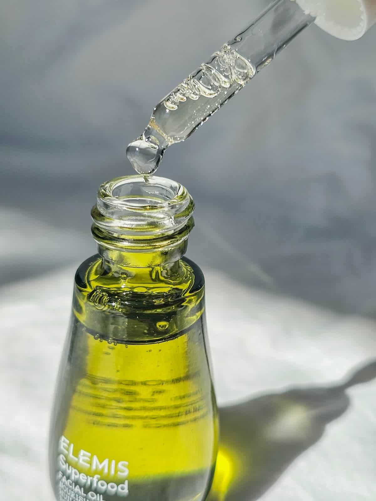 Elemis Reviews: The Truth About the Brand's Skincare Products