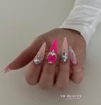 43 Head-Turning Diamond Nail Designs To Steal the Spotlight