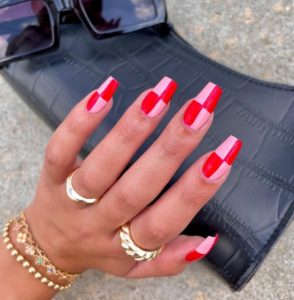 44 Checkered Nail Design Ideas for You To Hop on the Trend