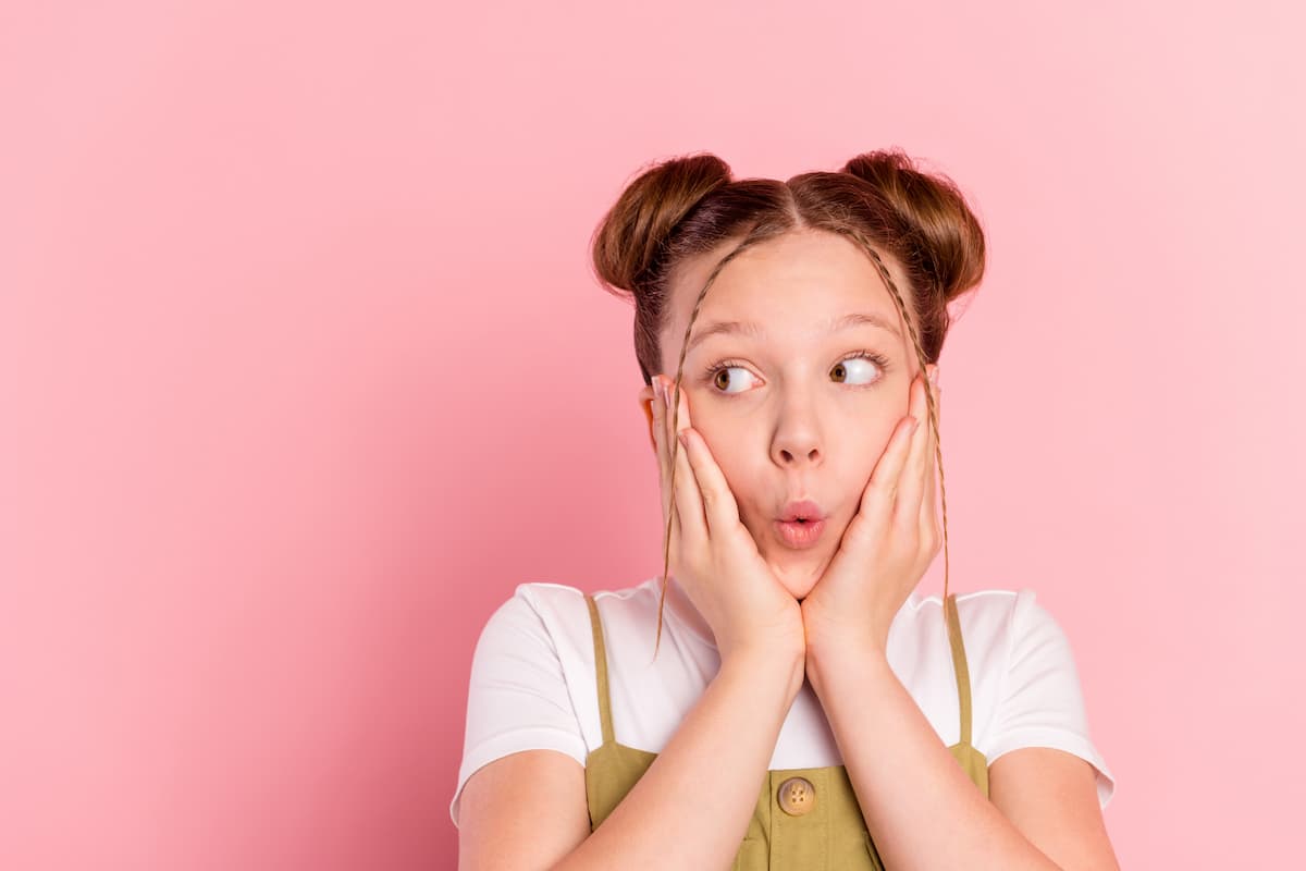 How To Do Space Buns + Must-Try Space Bun Hairstyles