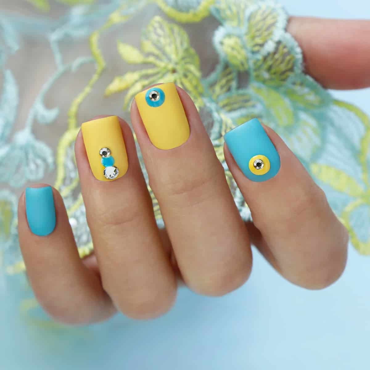 53 Fresh and Fab Yellow and Blue Nails You’ll Love!