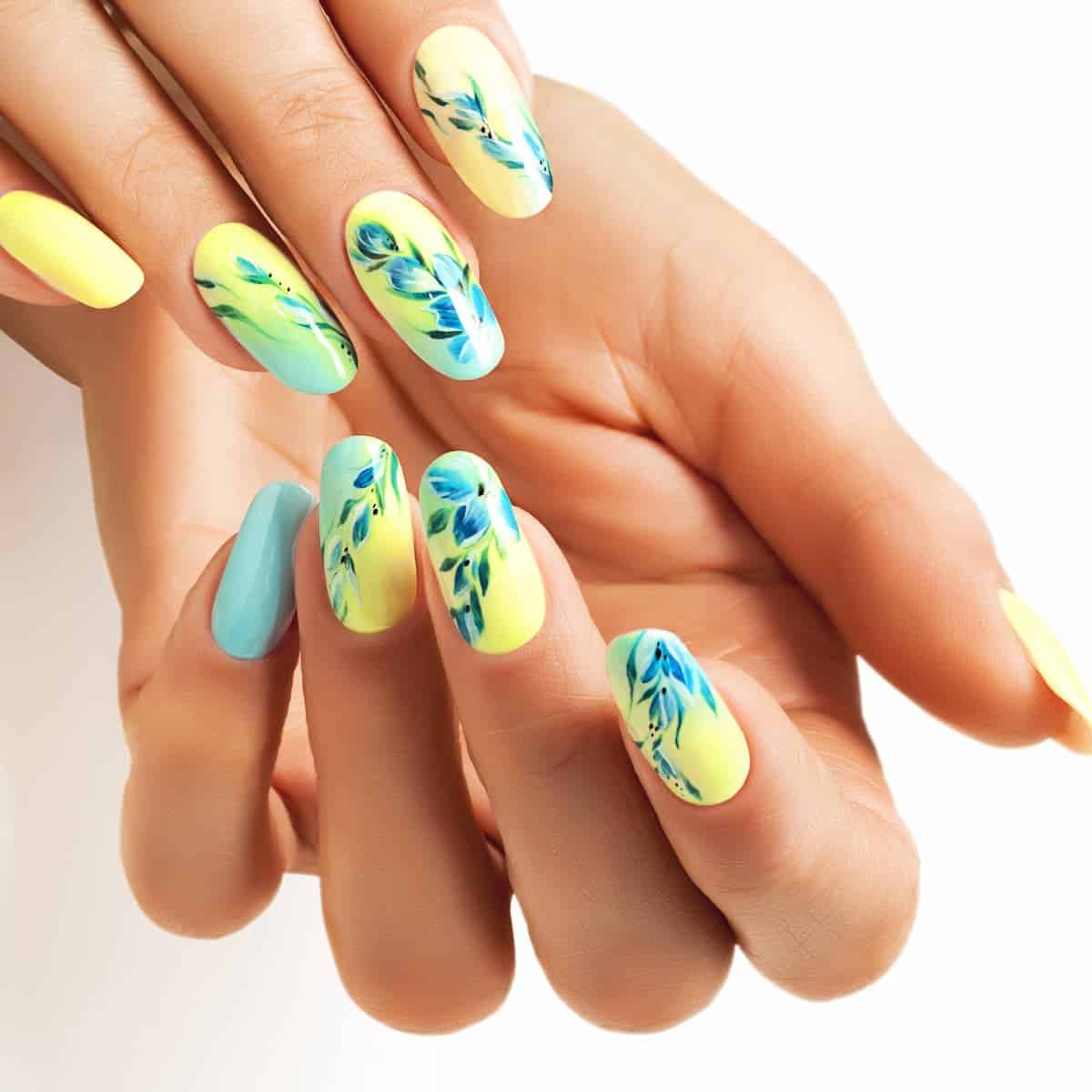 53 Fresh and Fab Yellow and Blue Nails You’ll Love!