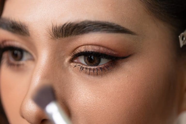 Nose Contour Guide: How To Do It the Professional Way