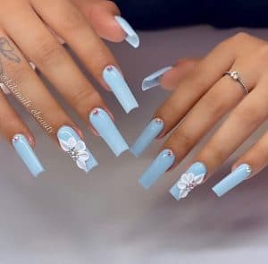 47 Stunning Light Blue Nails You Can Wear All Year Round