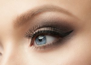 25 Top Taupe Eyeshadows You Should Try