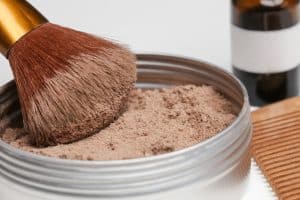 Cornstarch for Hair: Benefits + DIY Hair Care Recipes