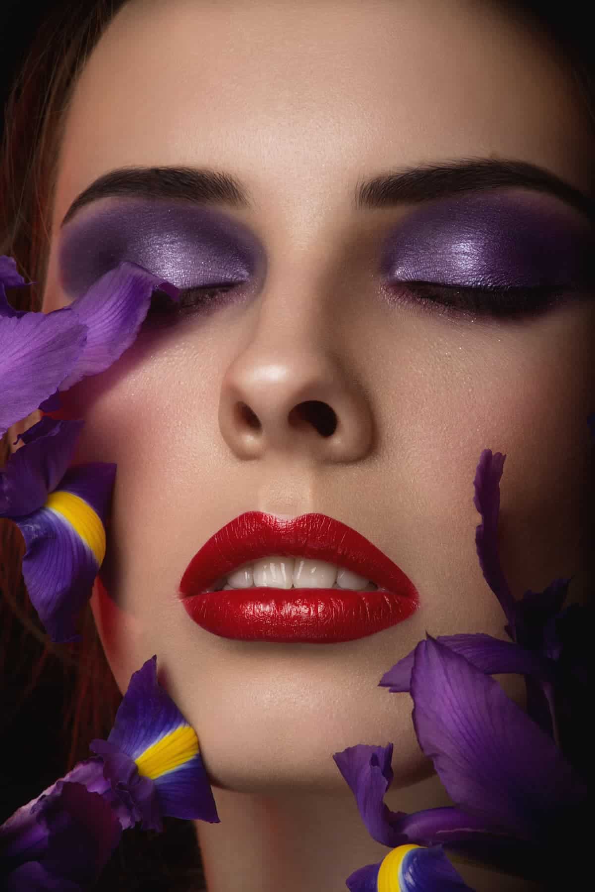 Halo Cut Crease: Step-by-Step Guide and Expert Tips
