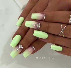 40 Spring Ombré Nails That Perfectly Match the Season!