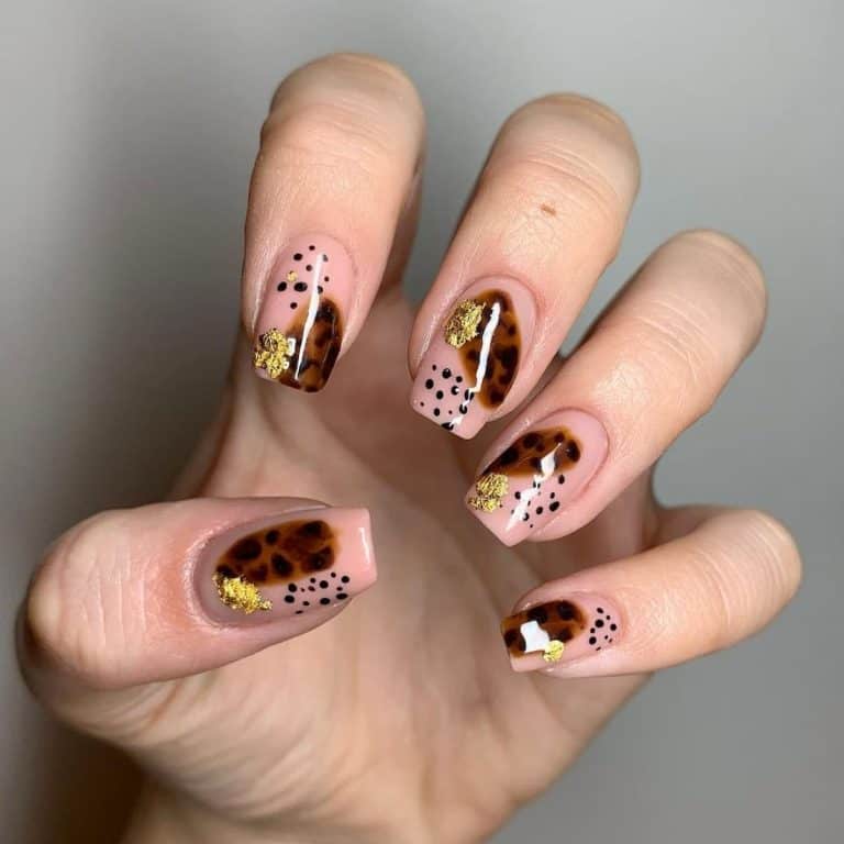 60 Tortoiseshell Nail Designs for a Timeless and Trendy Look!