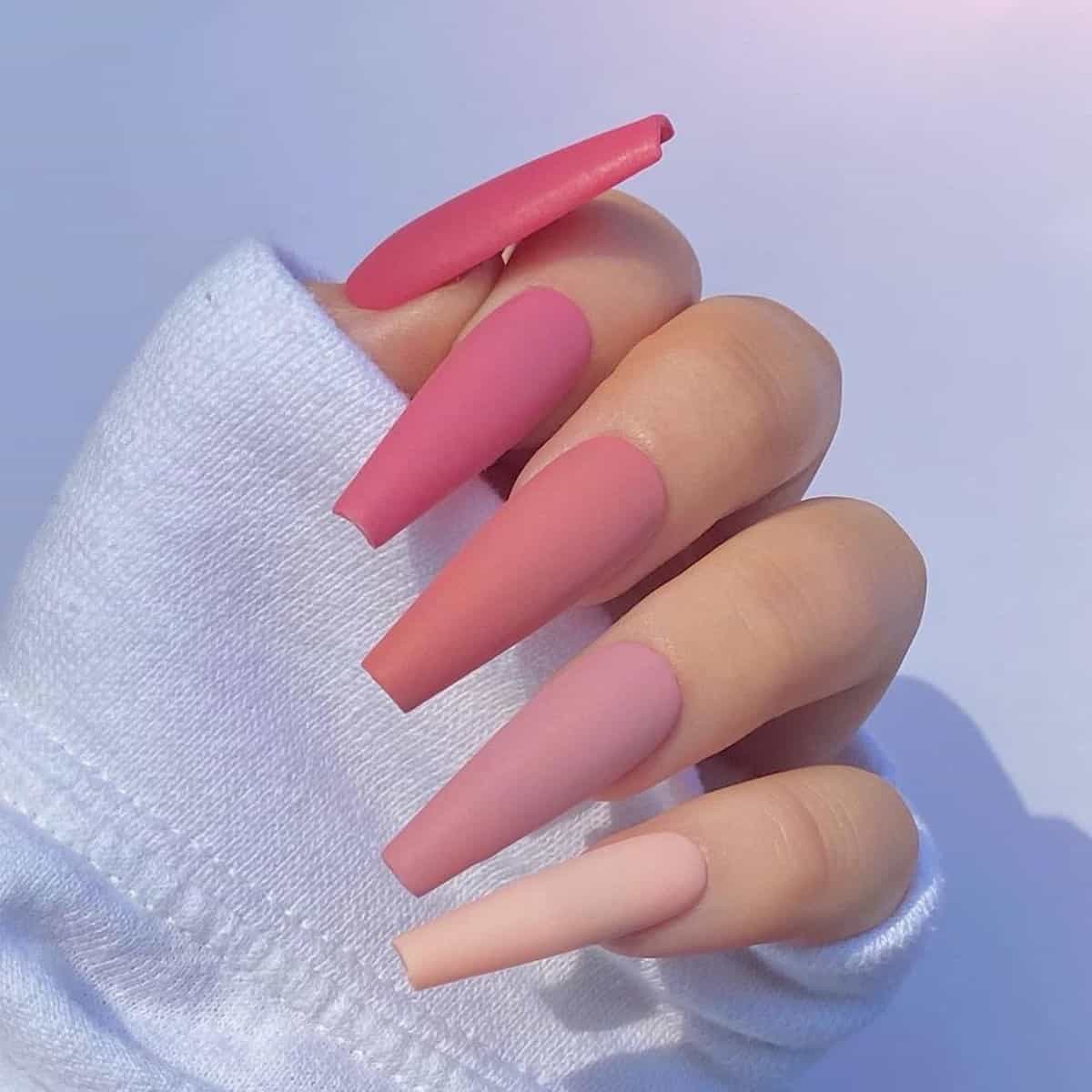 35 Matte Pink Nails for a Delicate yet Captivating Look