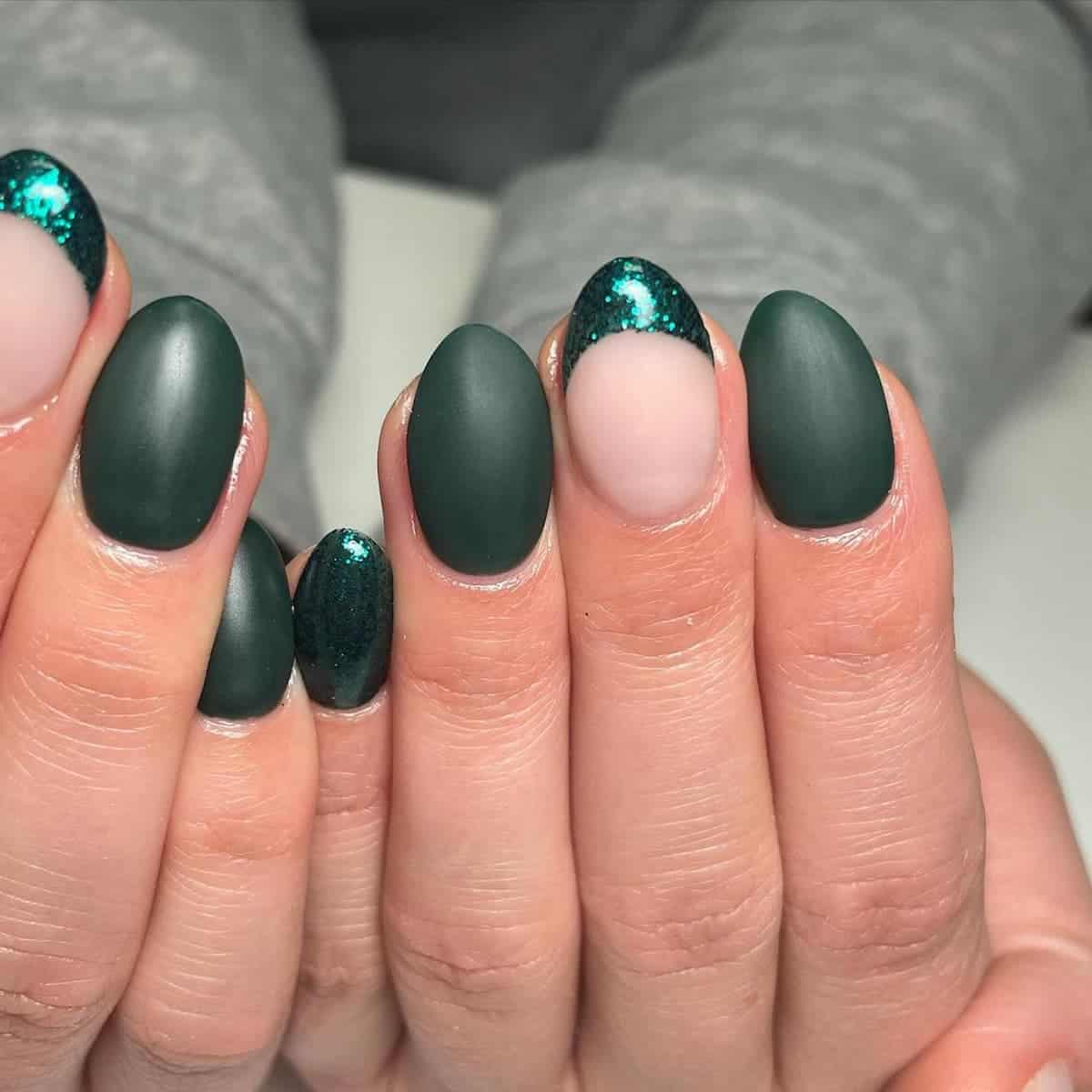 53 Chic Matte Green Nail Ideas for Your Next Mani Session