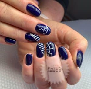 40 Fun Cruise Nails: Perfect for Summer