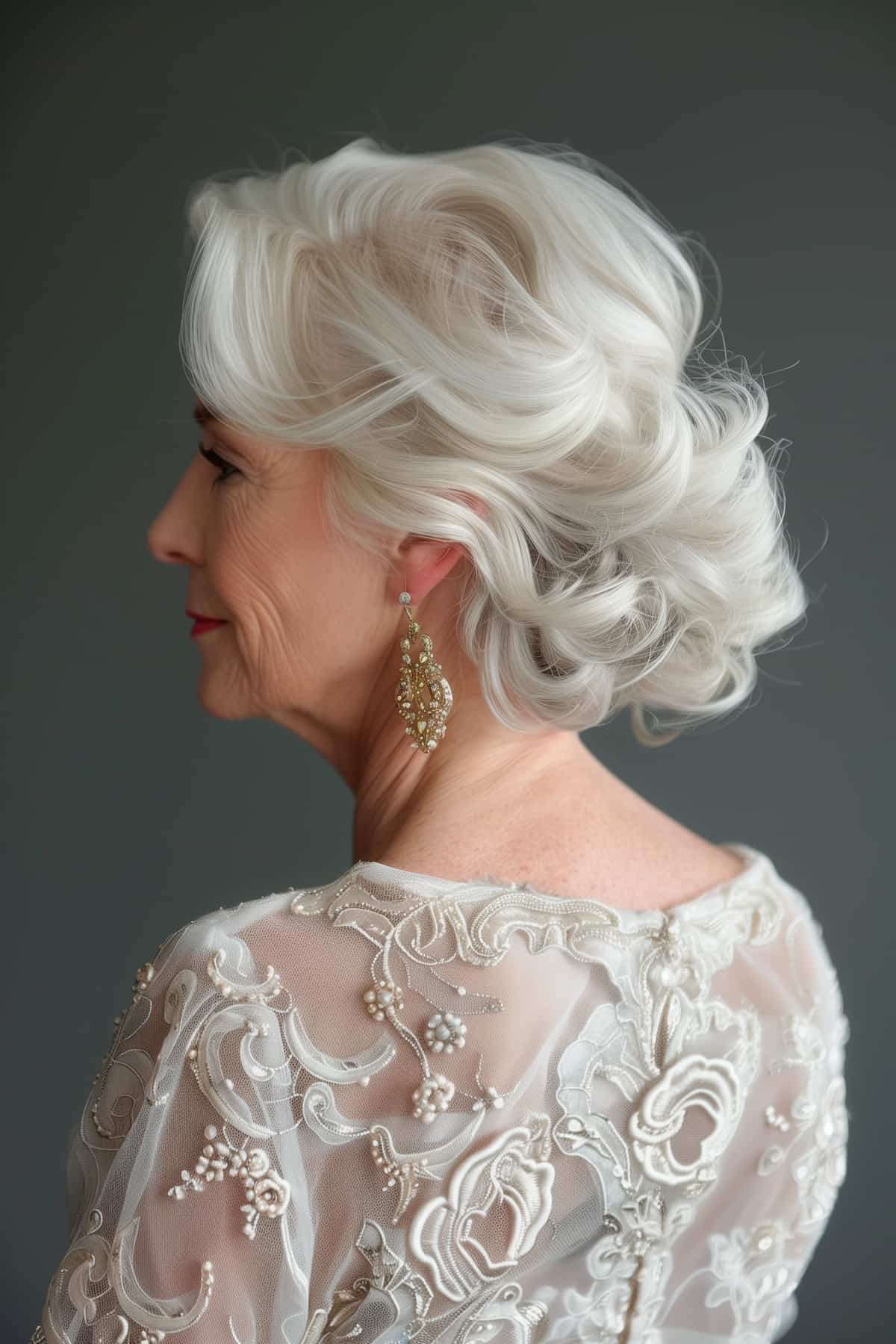51 Mother of the Bride Hairstyles Perfect for the Big Day