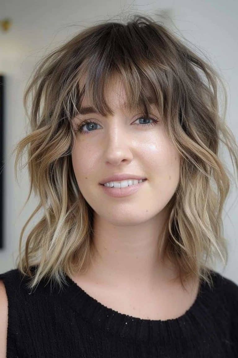 25 Medium-Length Shag Hairstyles for a Chic, Modern Look